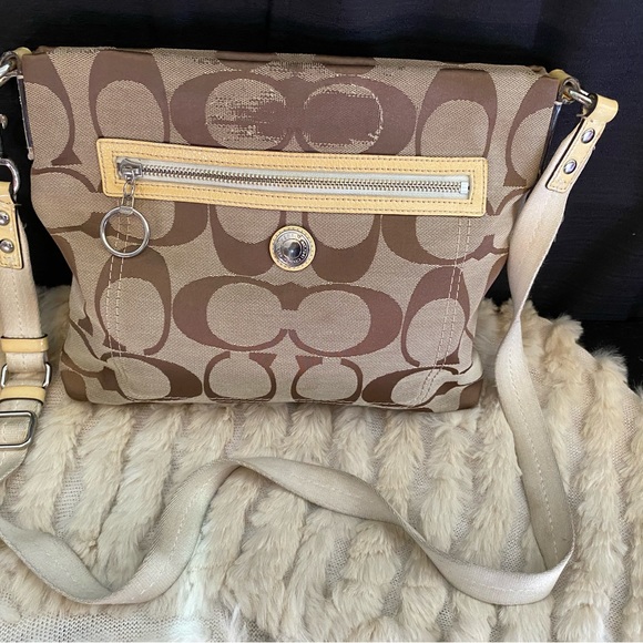 Coach | Bags | Coach Beige Canvas Crossbody | Poshmark
